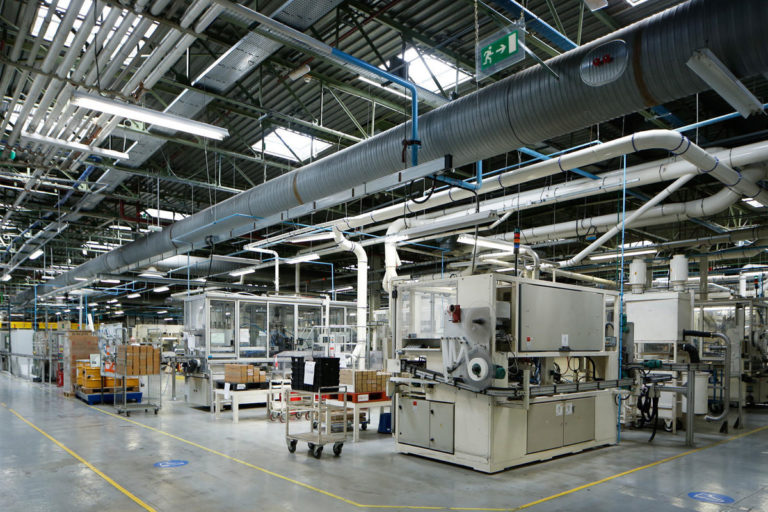 Outillage industriel, maintenance et production industrielle